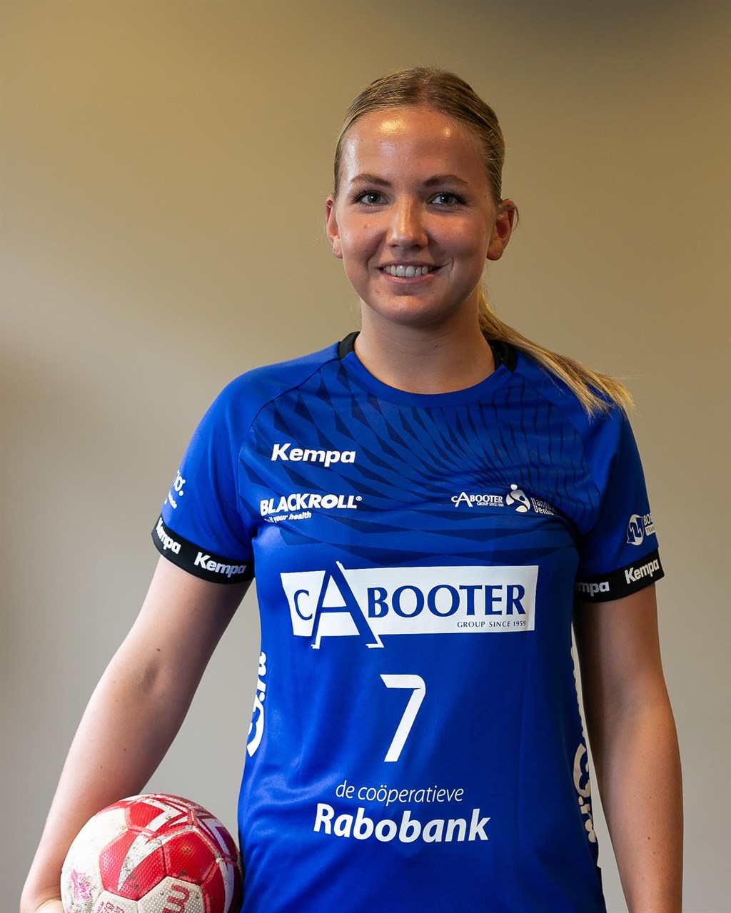 MANON ZIJLMANS - Career & Statistics | EHF