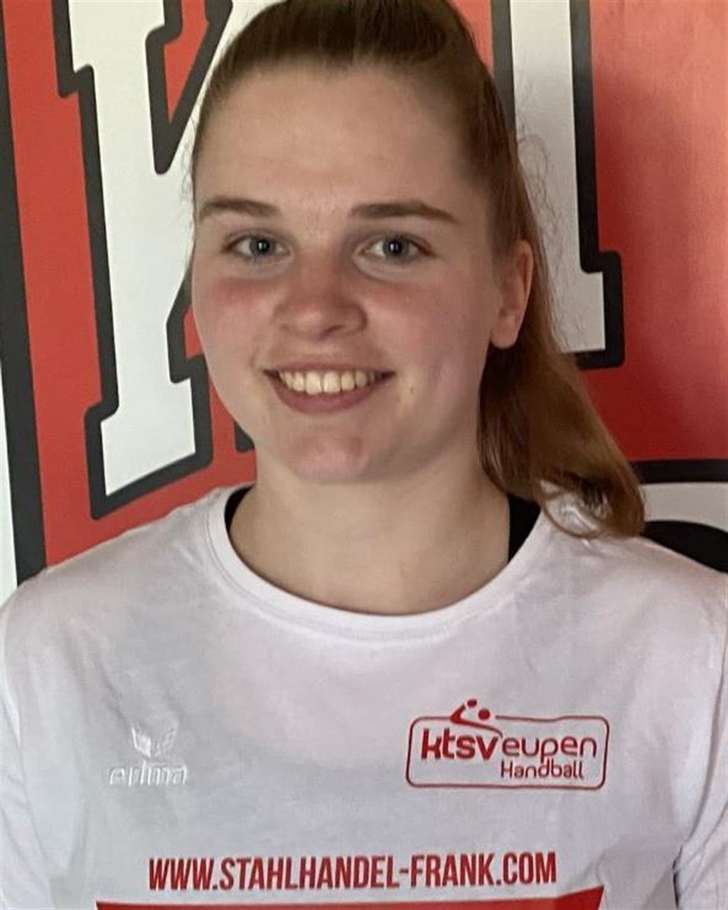 CARA WEYRES - Career & Statistics | EHF